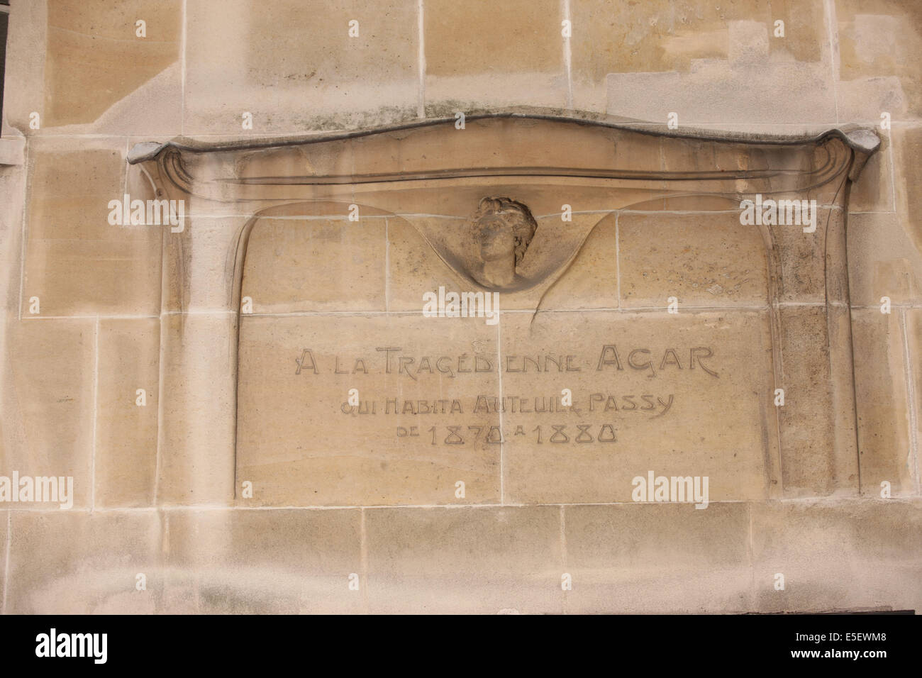 France, paris 16e, rue agar, hommage a la tragedienne agar, architecte ...