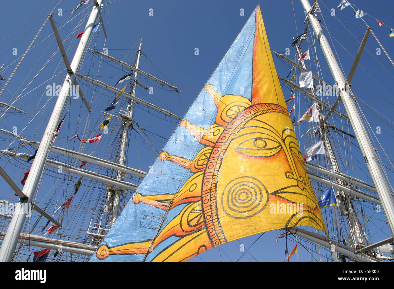 Bateau captain miranda hi-res stock photography and images - Alamy