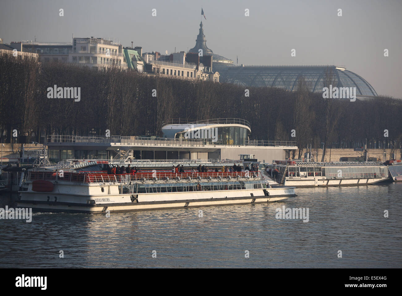 Croisiere fluviale hi-res stock photography and images - Alamy