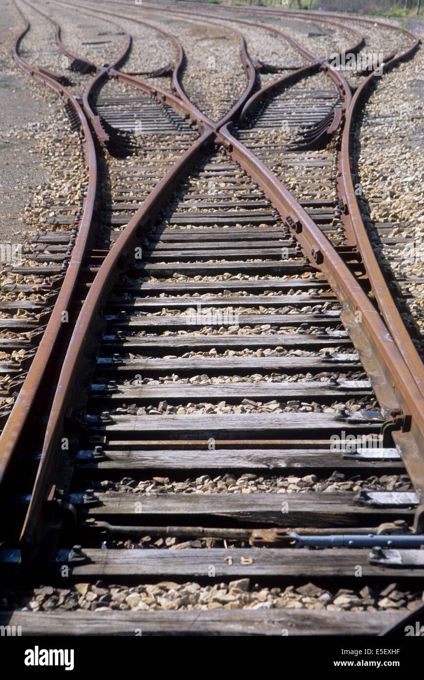 France, Normandie, voie ferree, aiguillage, ballast, rails, traverses ...