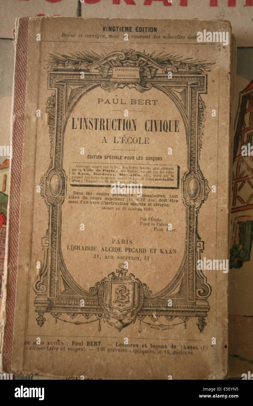 France, centre, loir et cher, troo, cite troglodyte, cave ...