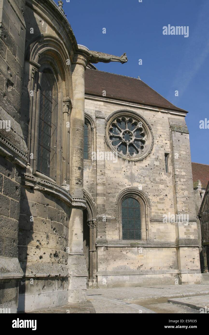 Cathedrale de noyon hi-res stock photography and images - Alamy