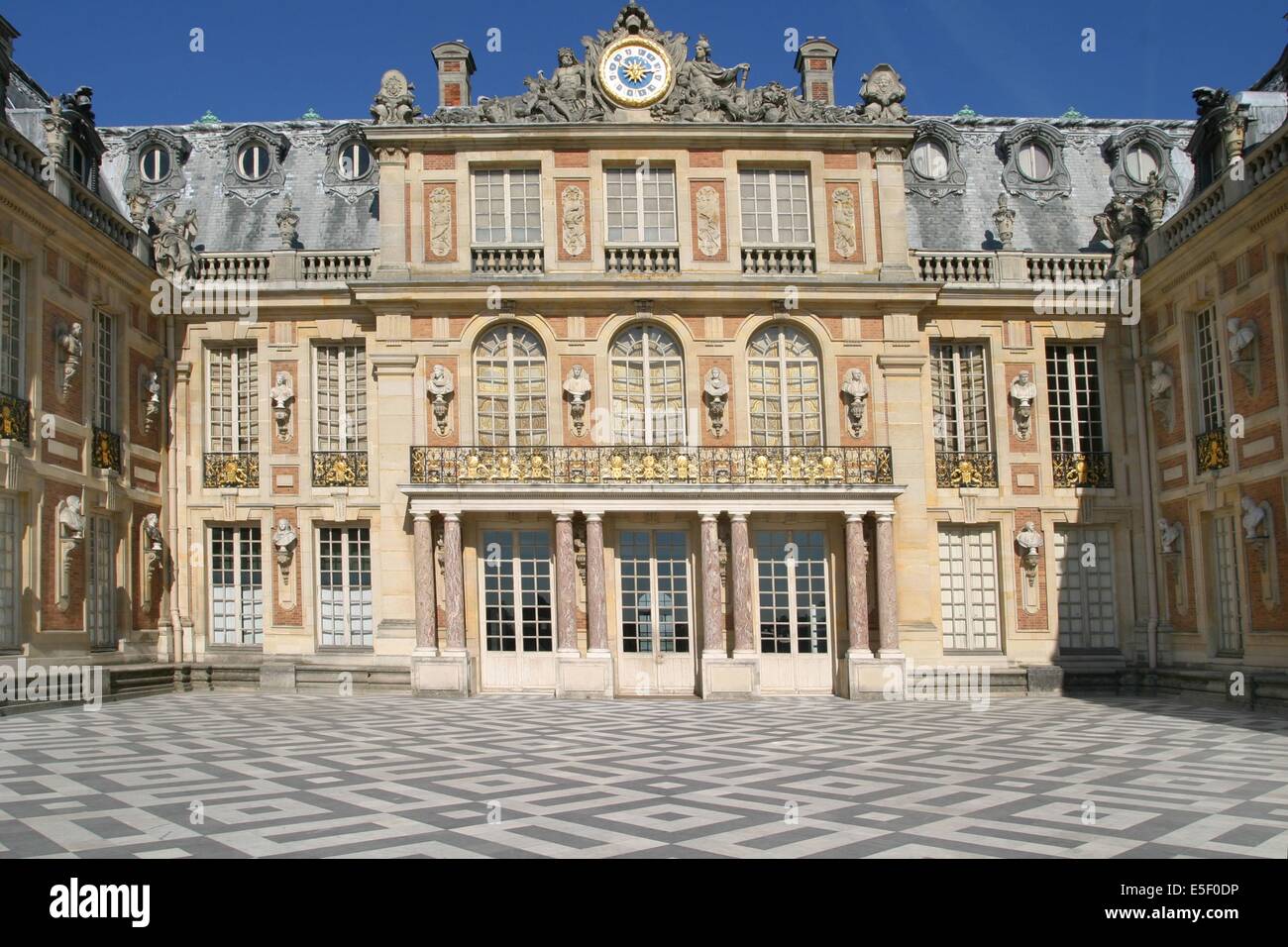France, Ile de France region, yvelines, versailles, yard, Louis XIII ...