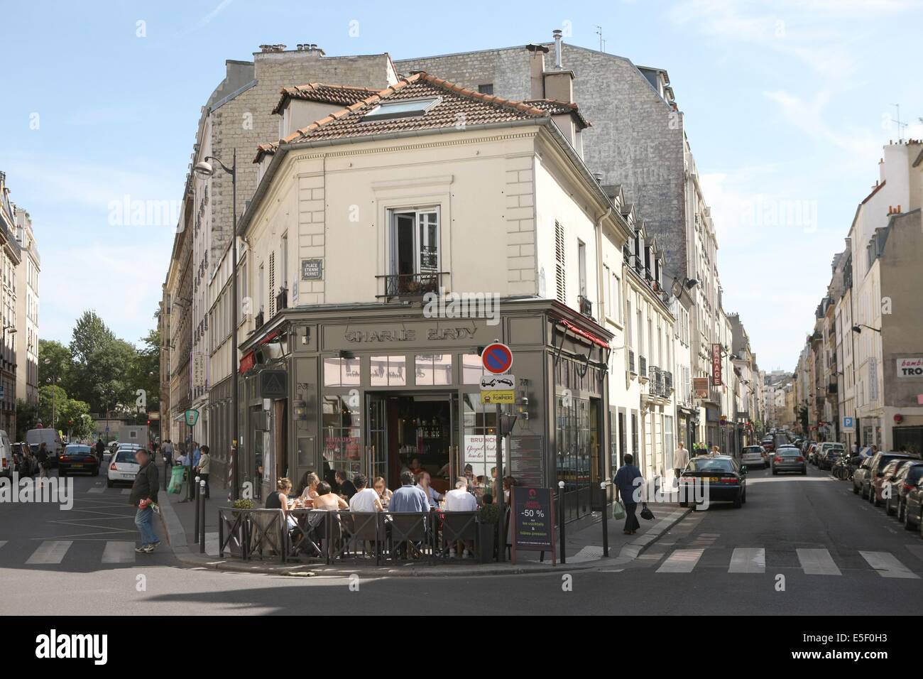 France, Ile de France, paris 15e arrondissement, angle de la rue de l ...