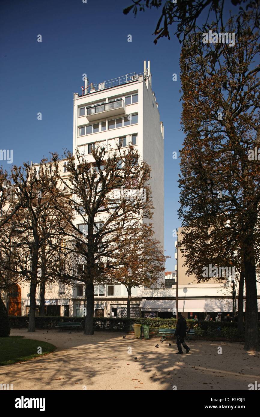 France, Ile de France, paris, 15e arrondissement, 21 place du commerce ...