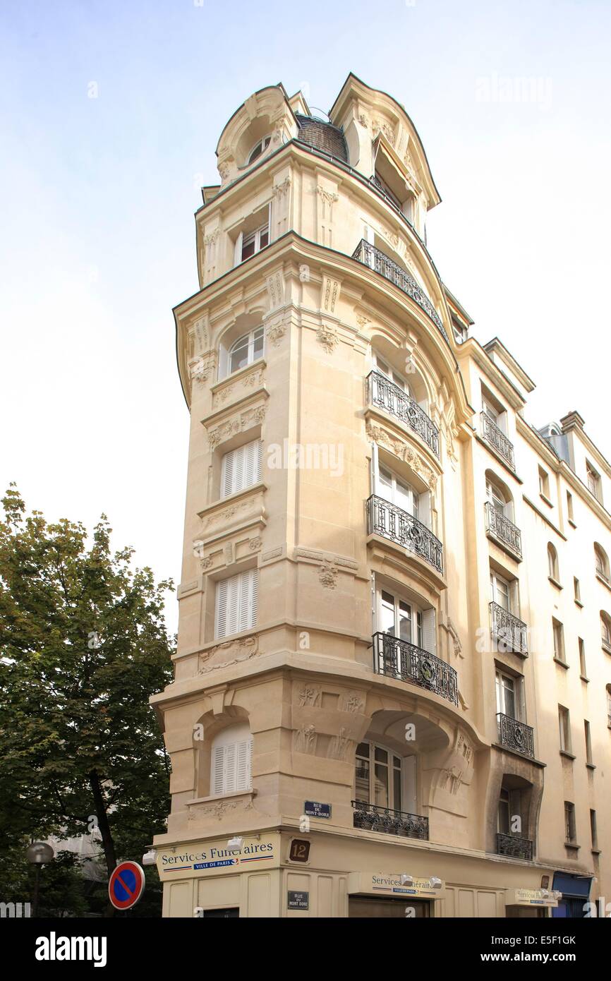 Rue du mont dore hi-res stock photography and images - Alamy