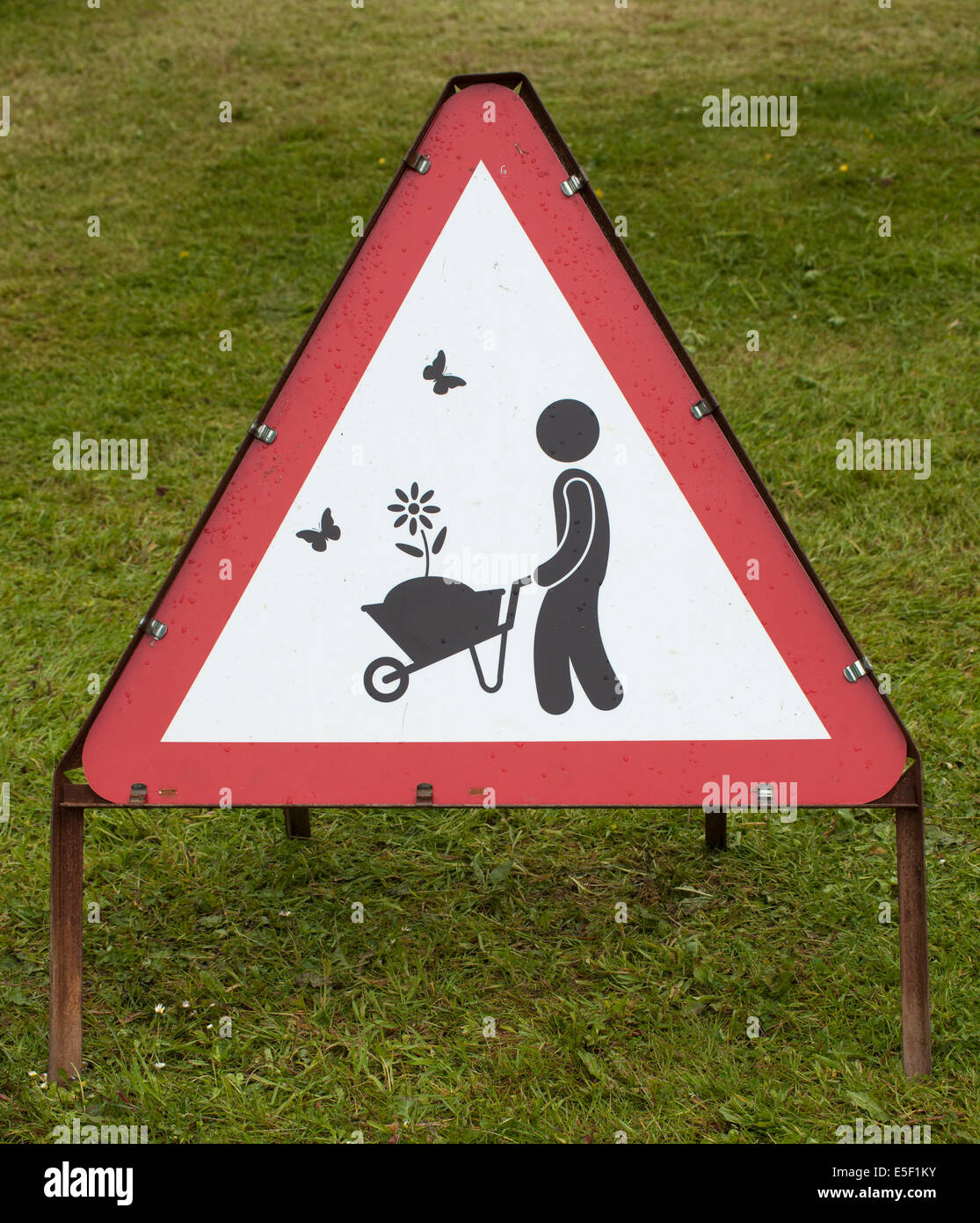 Garden Warning Sign High Resolution Stock Photography and Images - Alamy