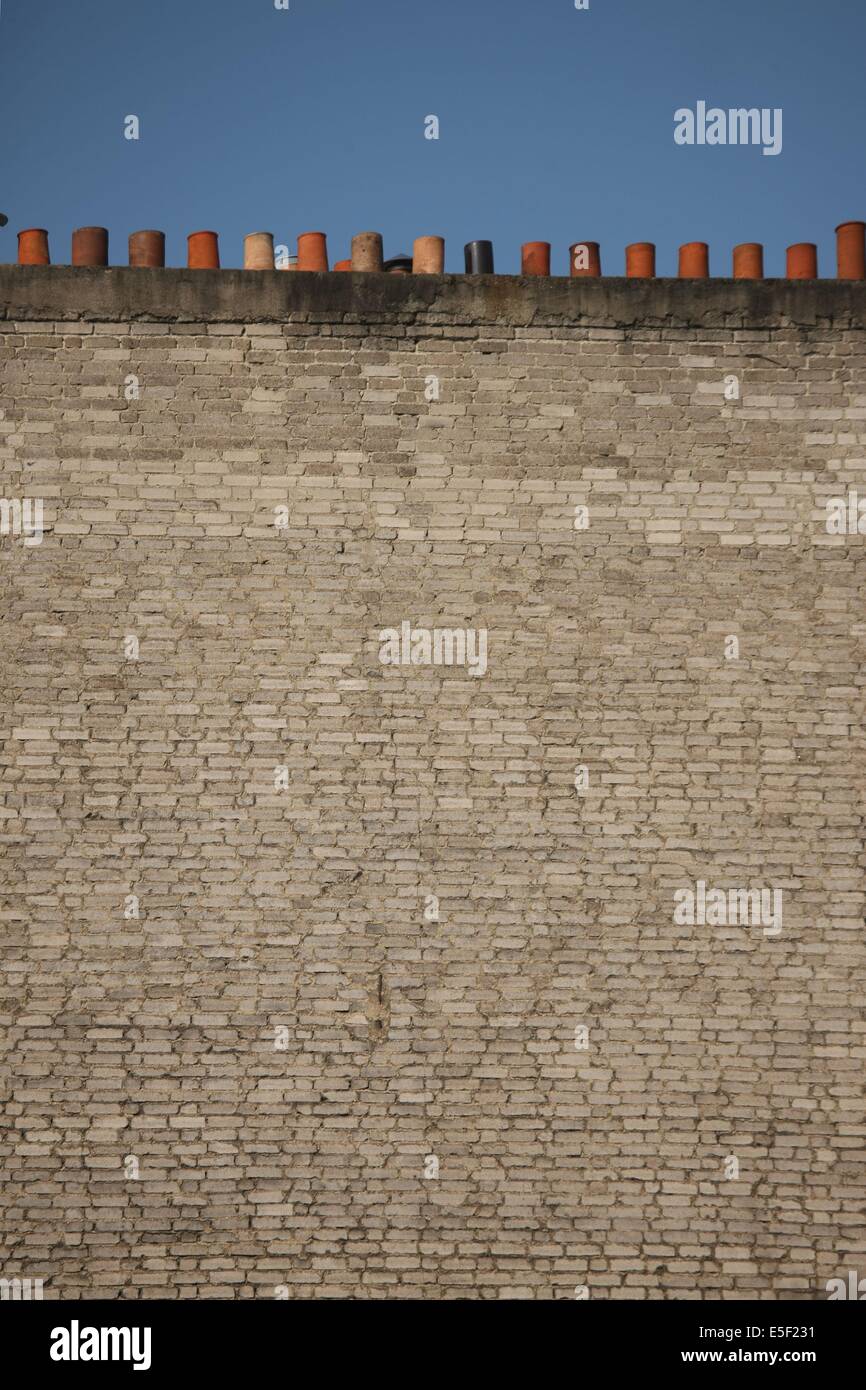 France, paris 14e arrondissement, pignon Stock Photo - Alamy