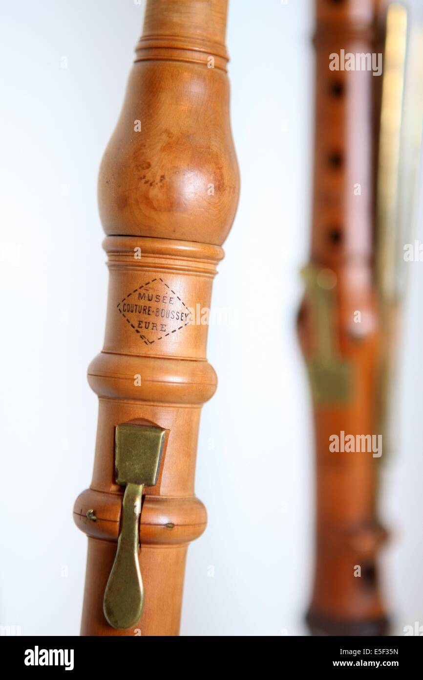 Musee Des Instruments Musique Stock Photos & Musee Des Instruments ...