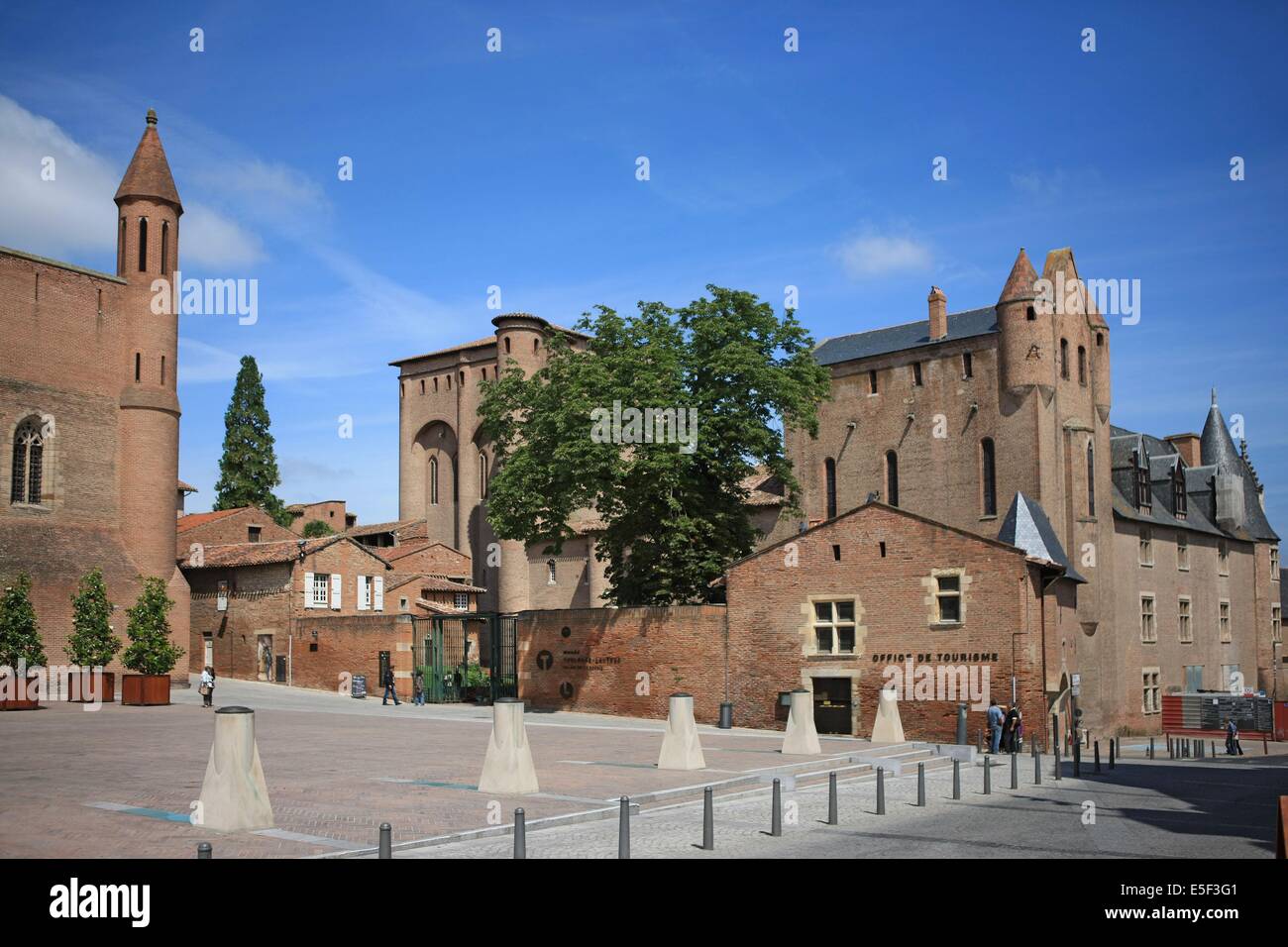 Office du tourisme albi hi-res stock photography and images - Alamy