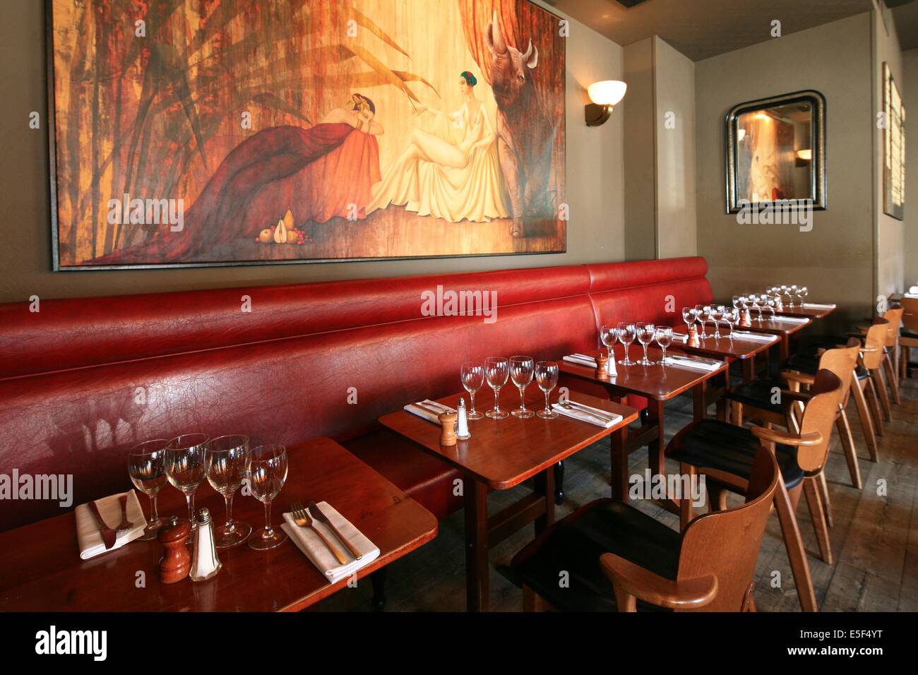 Le Fumoir, a Paris Stock Photo - Alamy