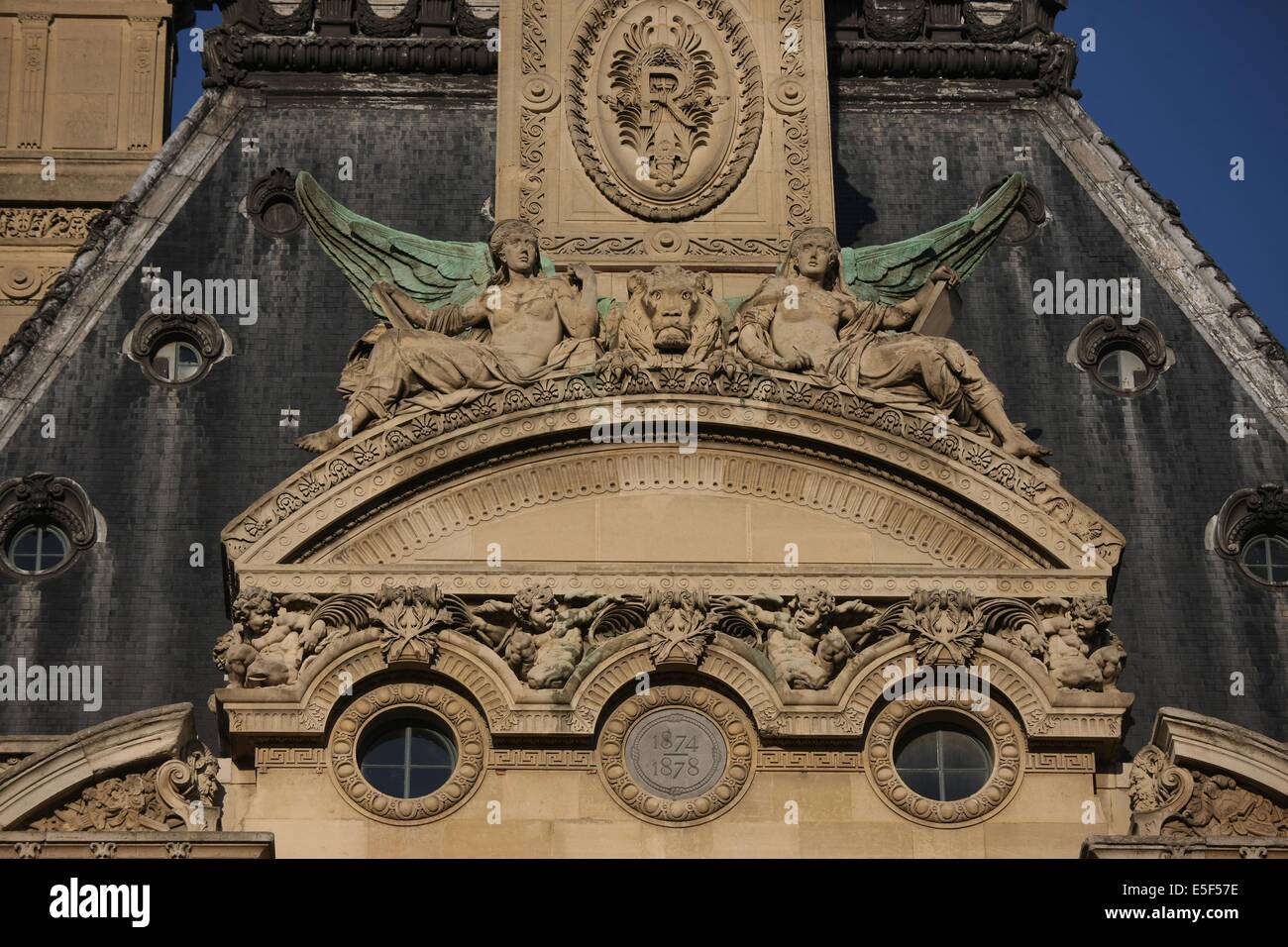 France, ile de france, paris 1er arrondissement, louvre, rue de rivoli ...