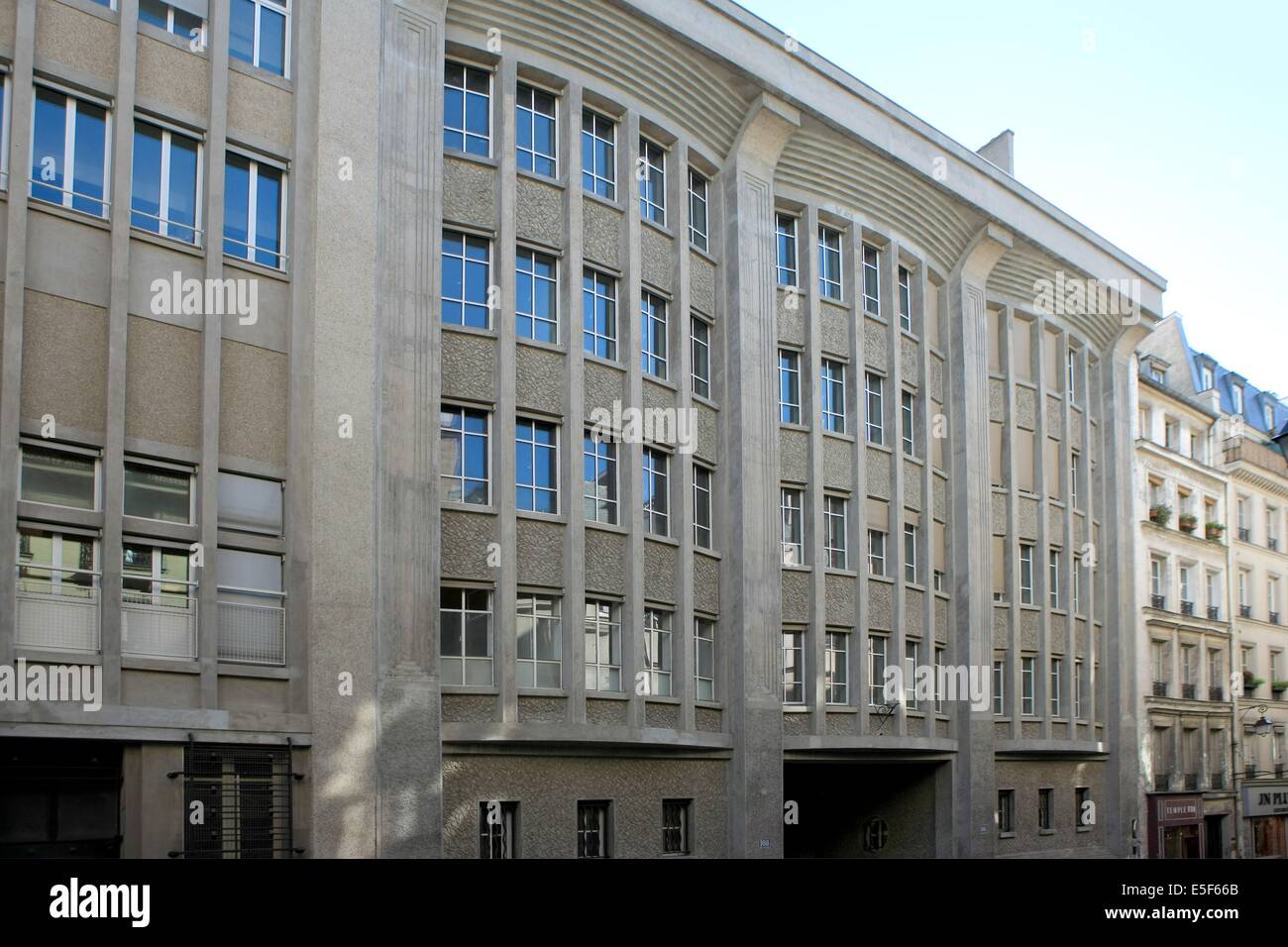 106 rue du temple hi-res stock photography and images - Alamy