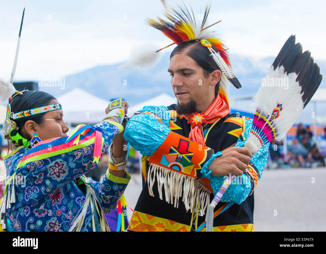 Paiute tribe hi-res stock photography and images - Alamy