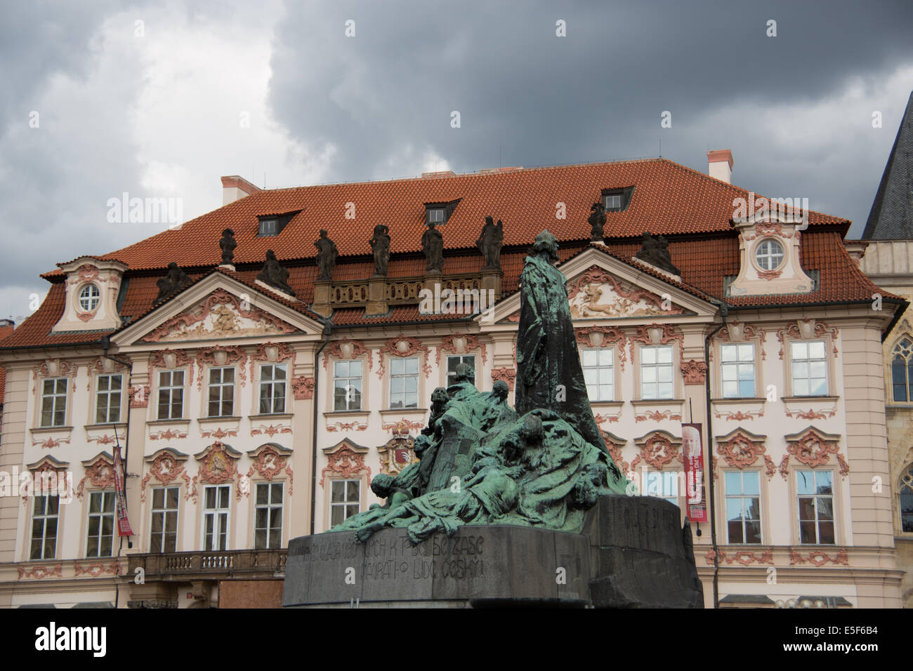 Kinsky palace in the old town of Prague, Czech Republic Stock Photo - Alamy