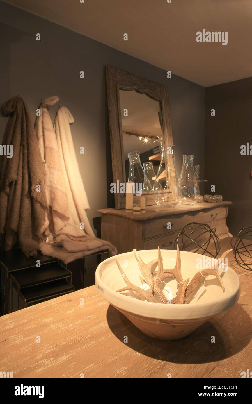 Magasin flamant hi-res stock photography and images - Alamy