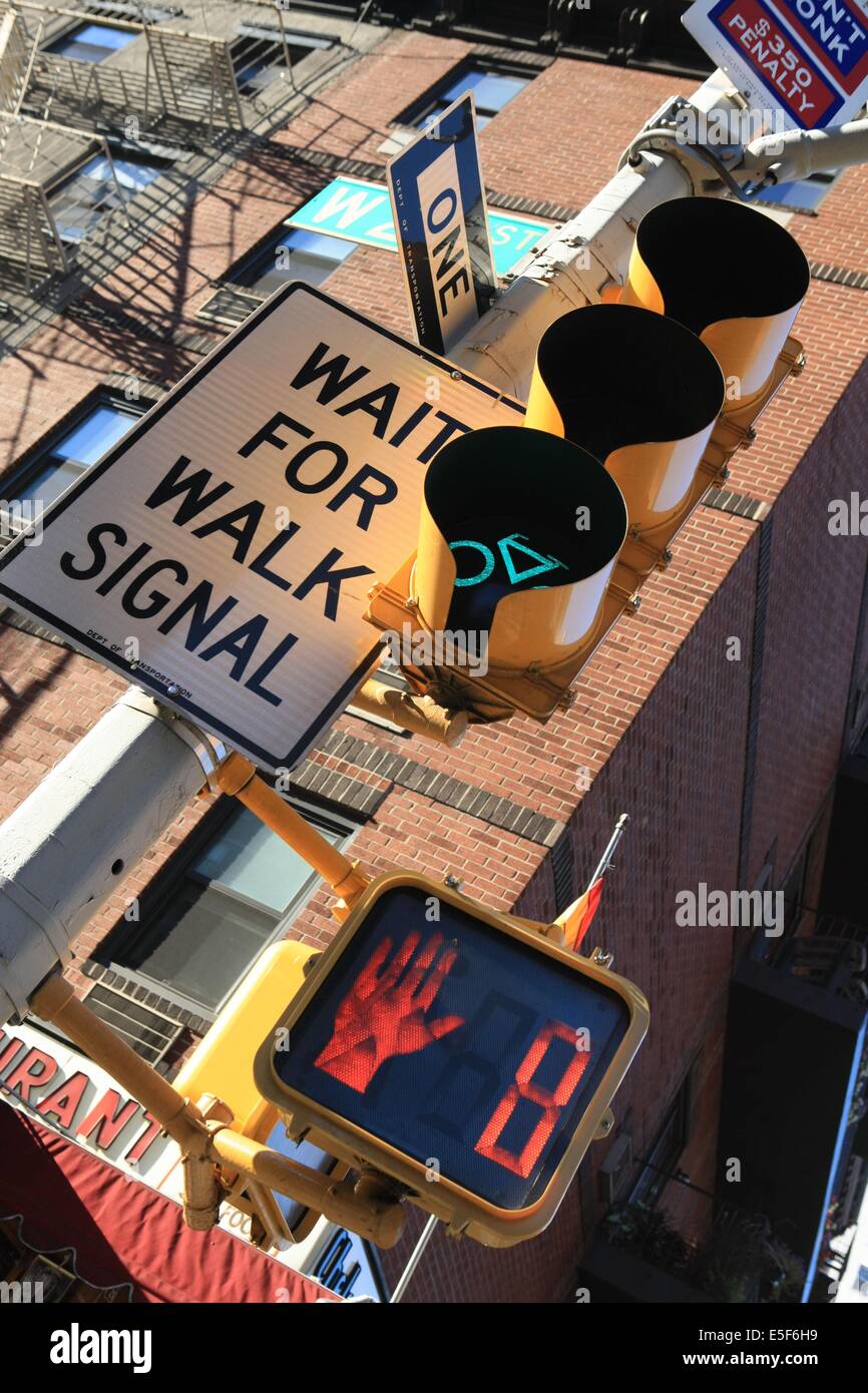 Feux et facade hi-res stock photography and images - Alamy