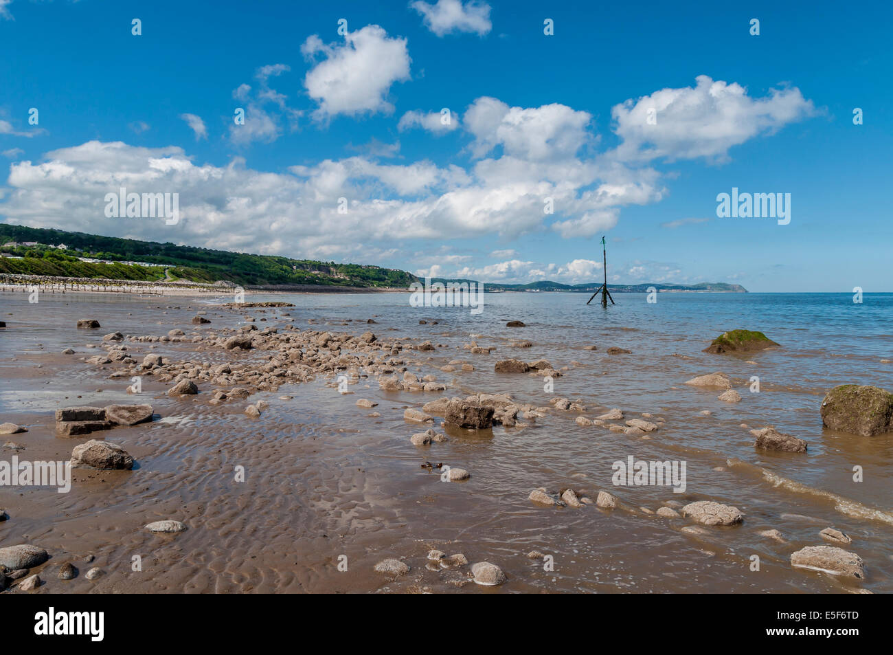 Llanddulas beach hi-res stock photography and images - Alamy