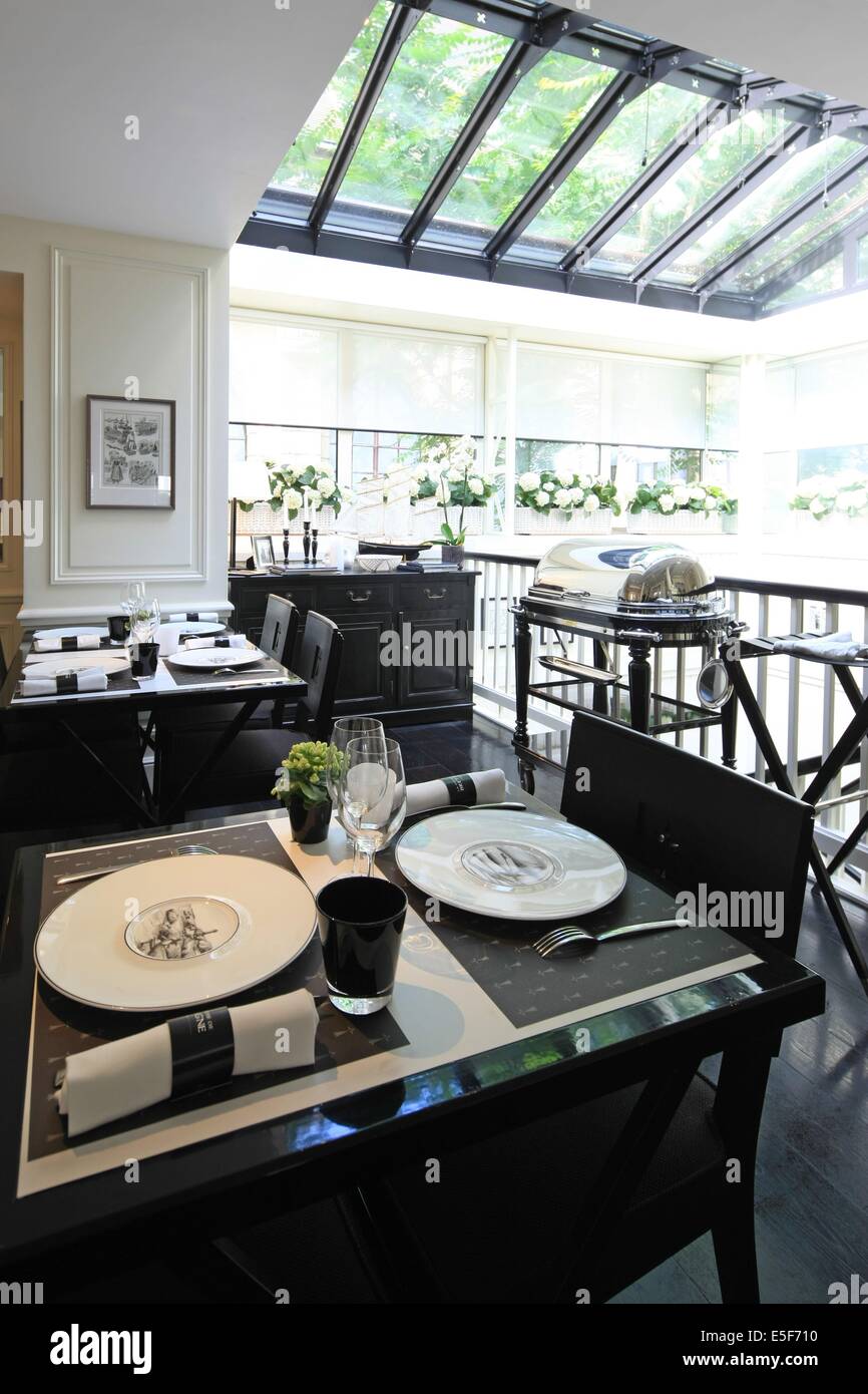 Pierre yves rochon hi-res stock photography and images - Alamy