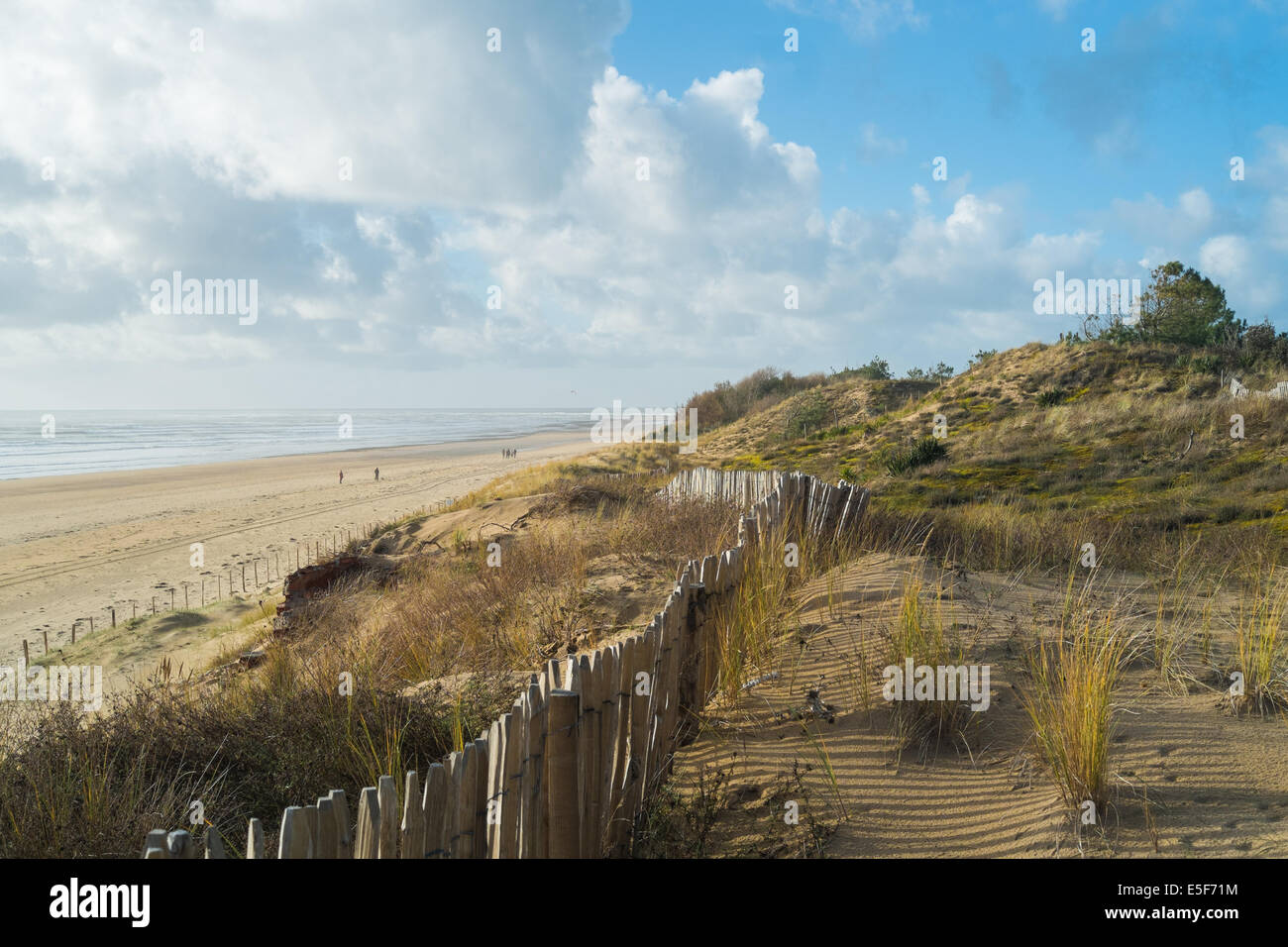 Sur la mer hi-res stock photography and images - Alamy