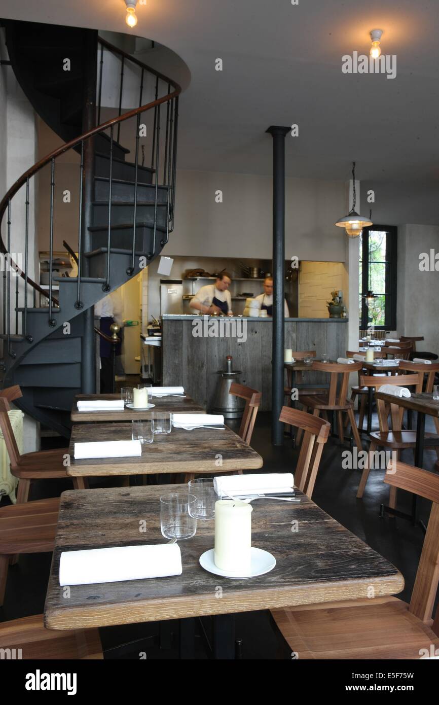 Septime restaurant hi-res stock photography and images - Alamy