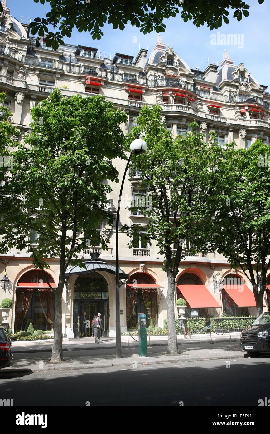 France, ile de france, paris 8e arrondissement, avenue montaigne, hotel plaza athenee, palace ...
