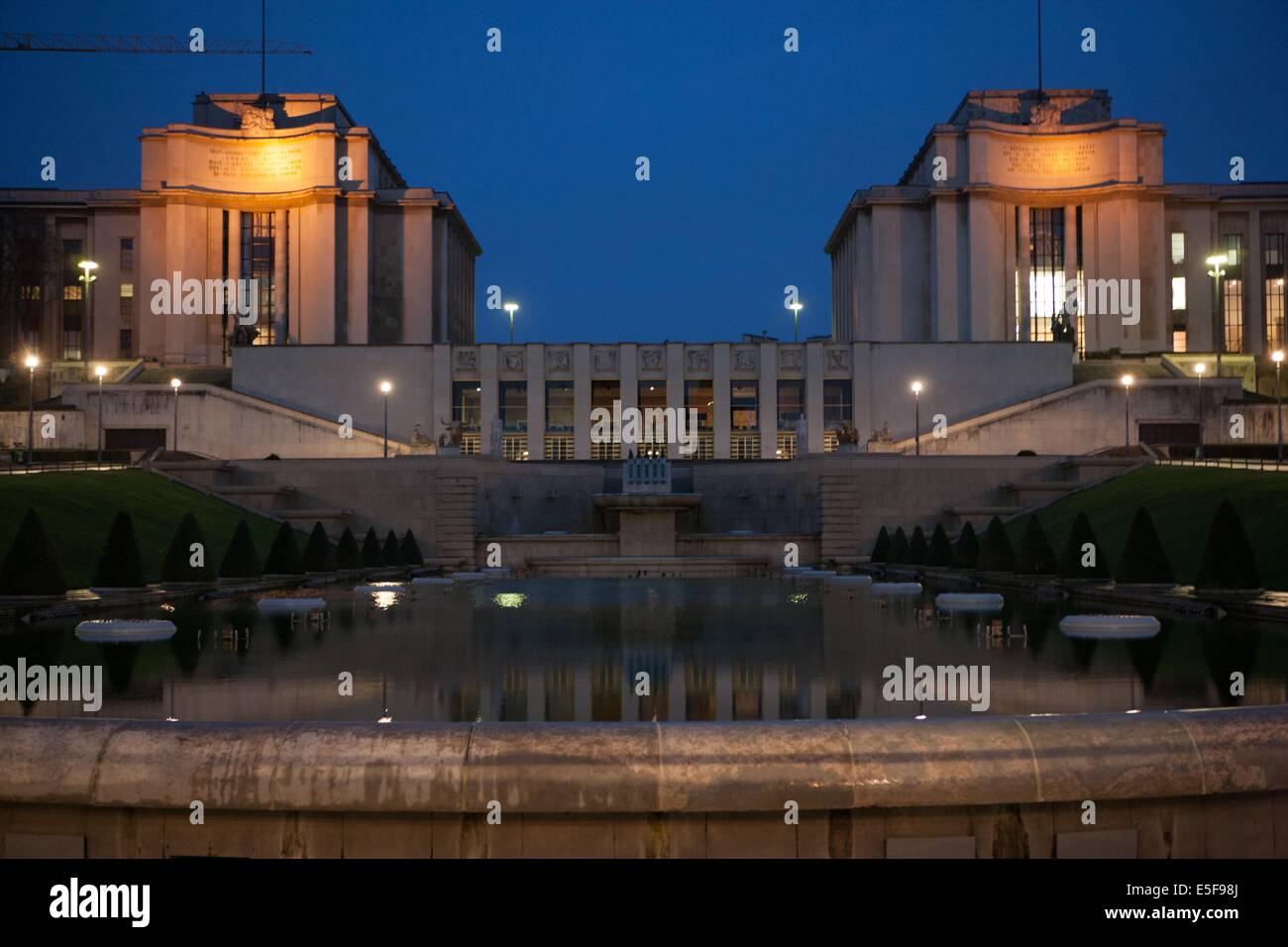 Place de varsovie hi-res stock photography and images - Alamy