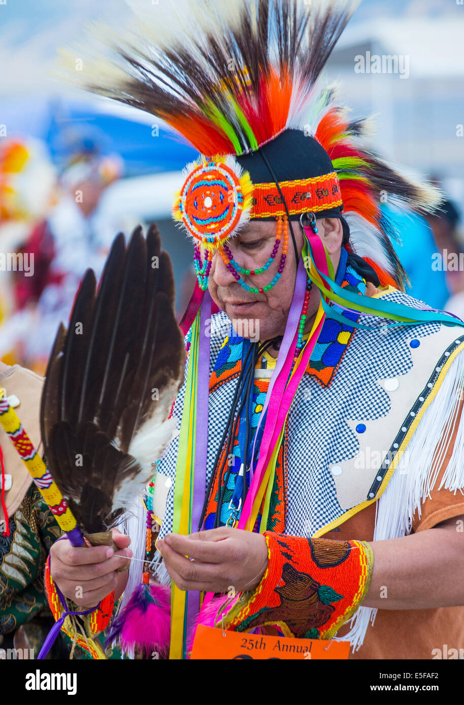 Paiute dress hi-res stock photography and images - Alamy