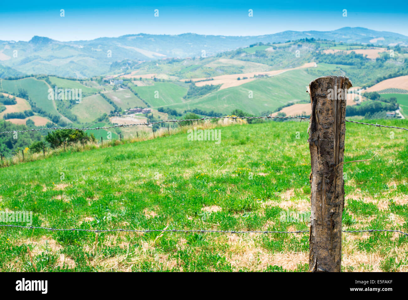 Rural italian village hi-res stock photography and images - Alamy