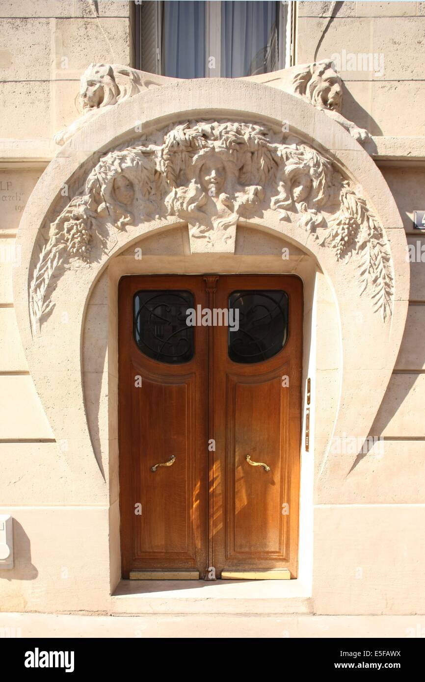 Porche entree hi-res stock photography and images - Alamy