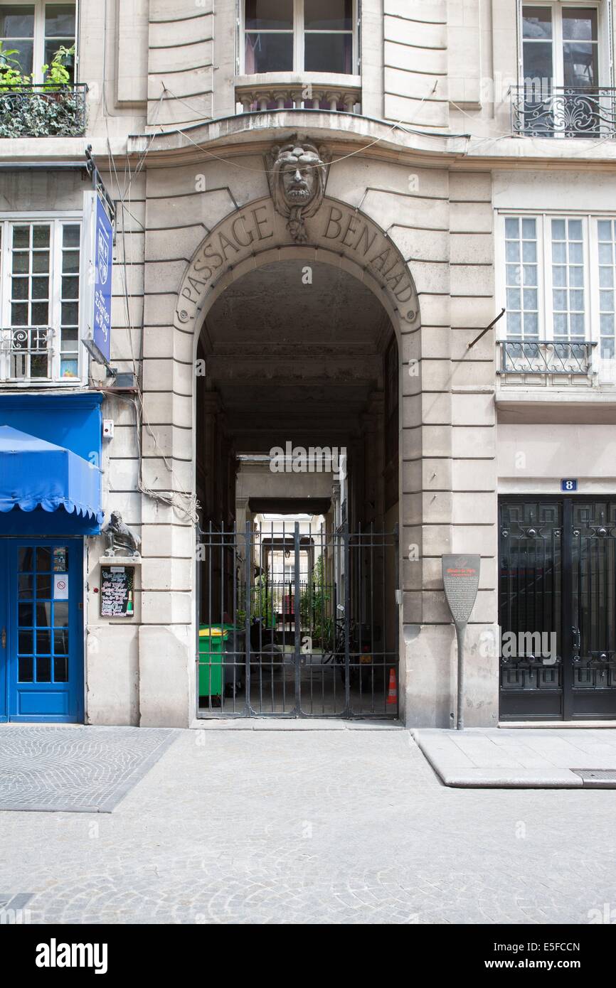 Passage Ben Aiad, Paris Stock Photo - Alamy
