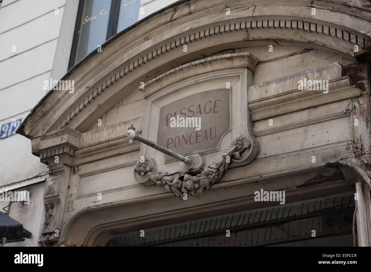 Passage du Ponceau, Paris Stock Photo - Alamy