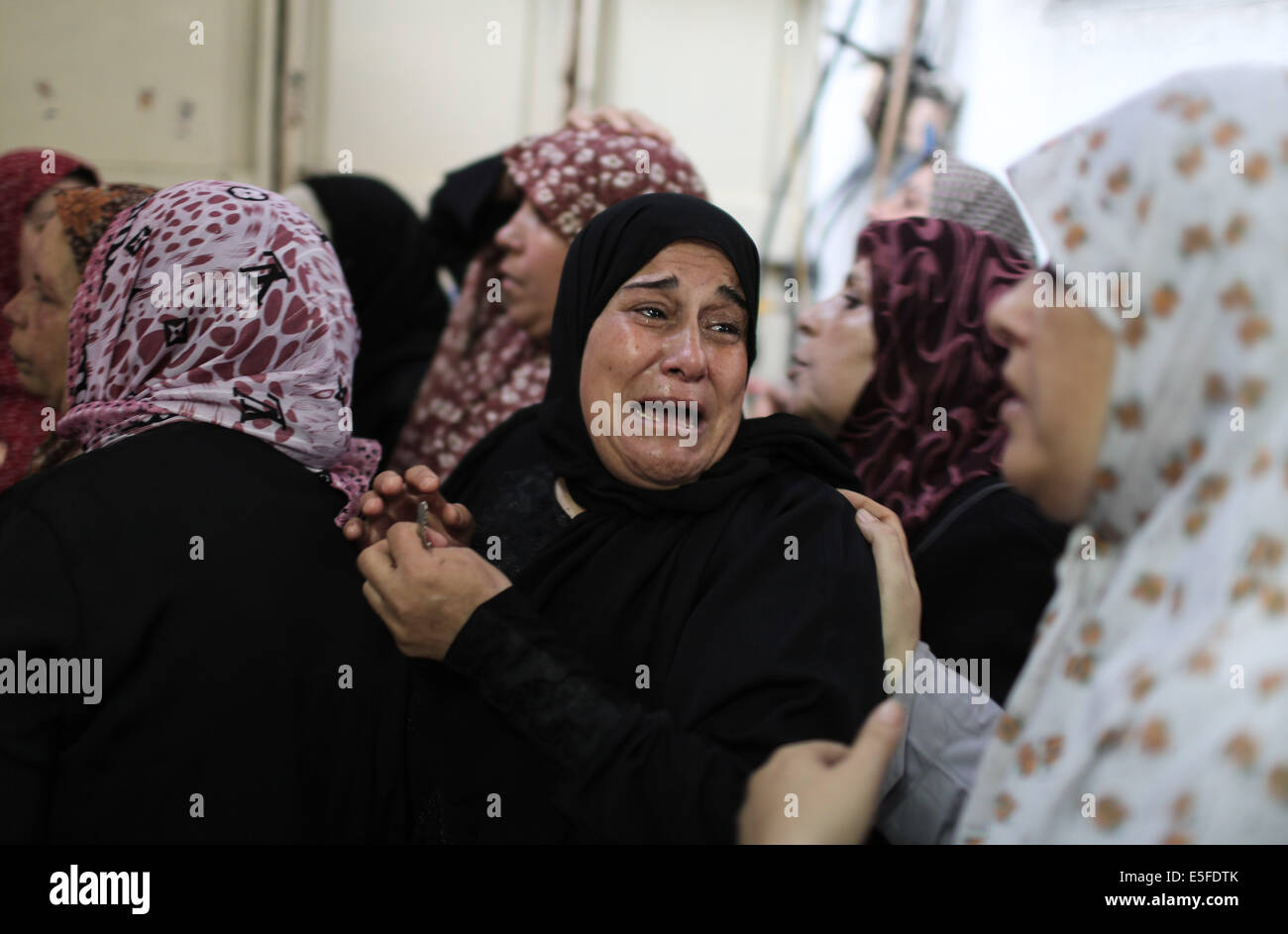 At jabaliya refugee camp hi-res stock photography and images - Alamy