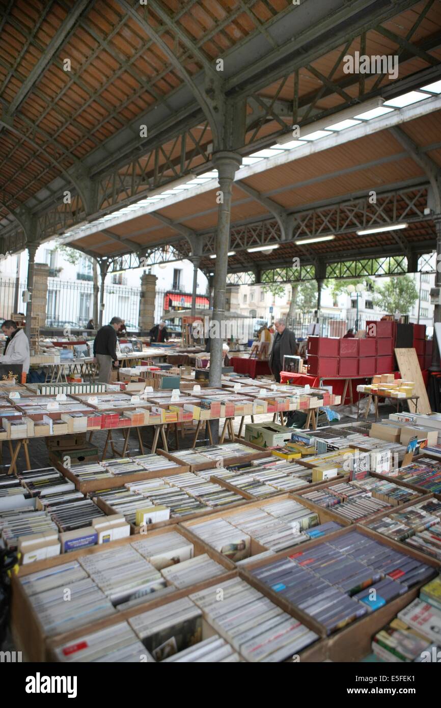 Georges brassens book paris hi-res stock photography and images - Alamy