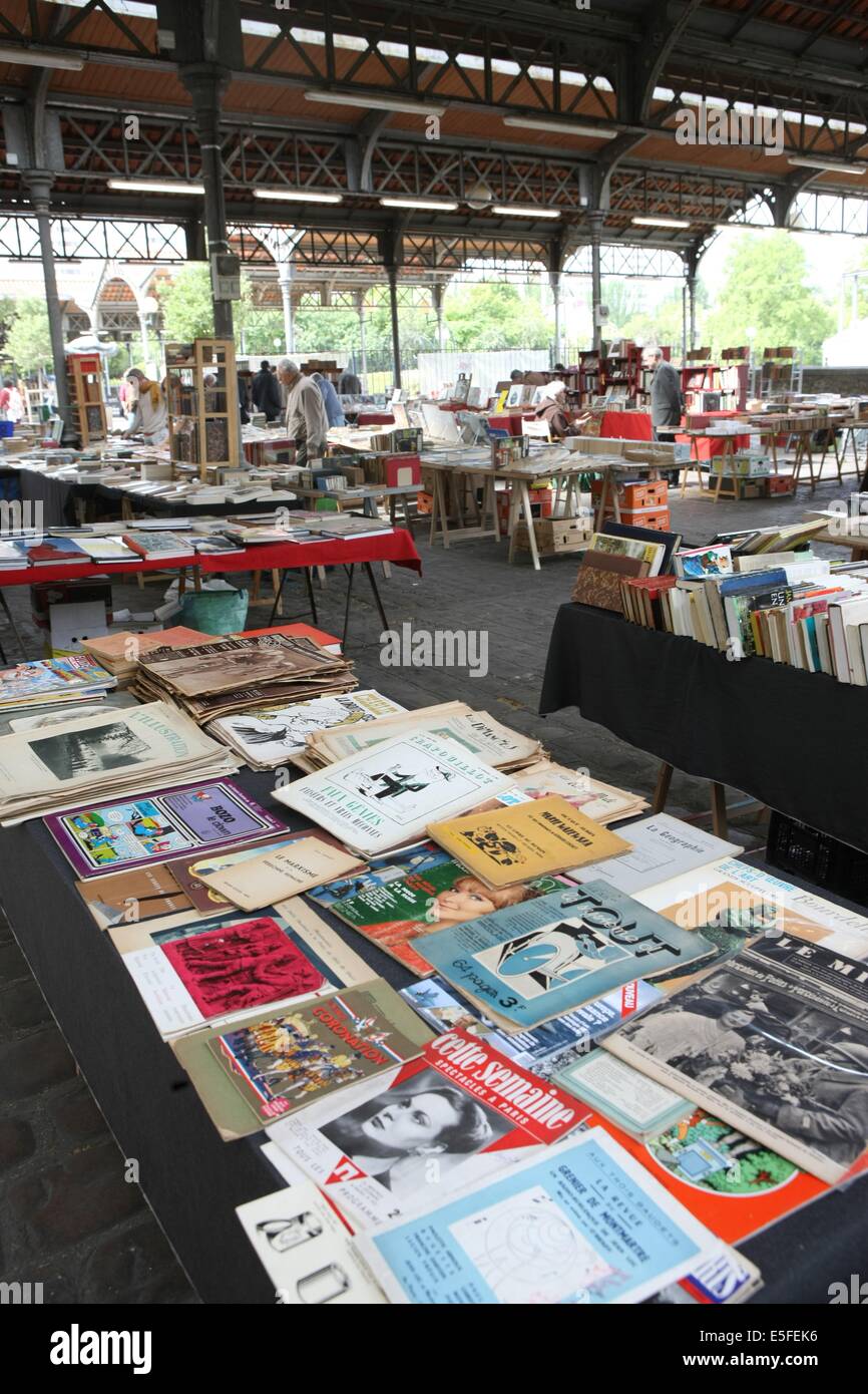 Georges brassens book paris hi-res stock photography and images - Alamy