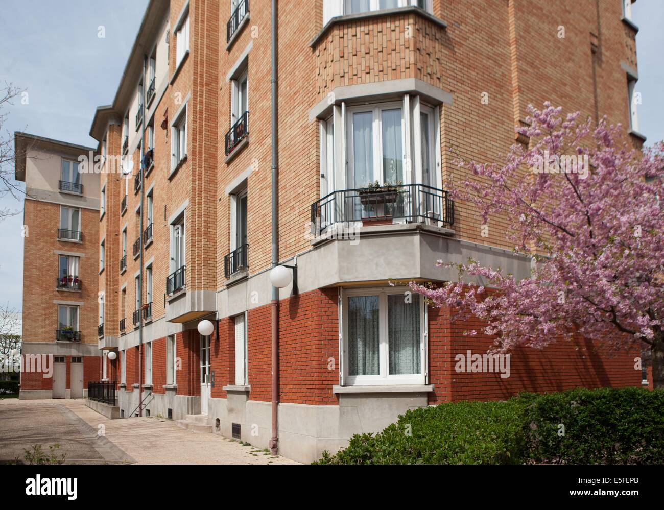 France, Region Ile de France, Hauts de Seine, Suresnes, cite jardin ...