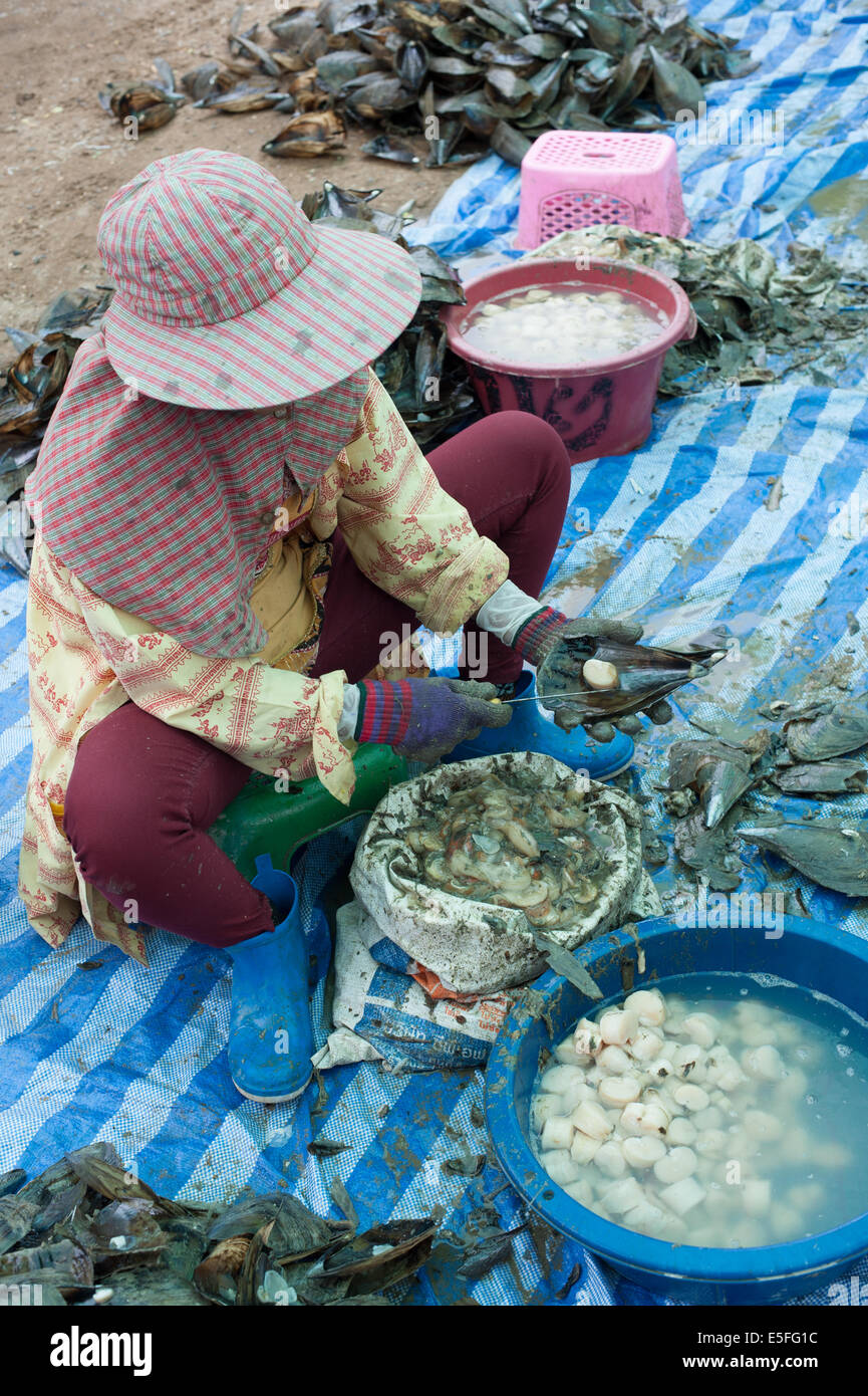 Migrant Burmese or Myanmar worker in Thailand fishing industry Stock ...
