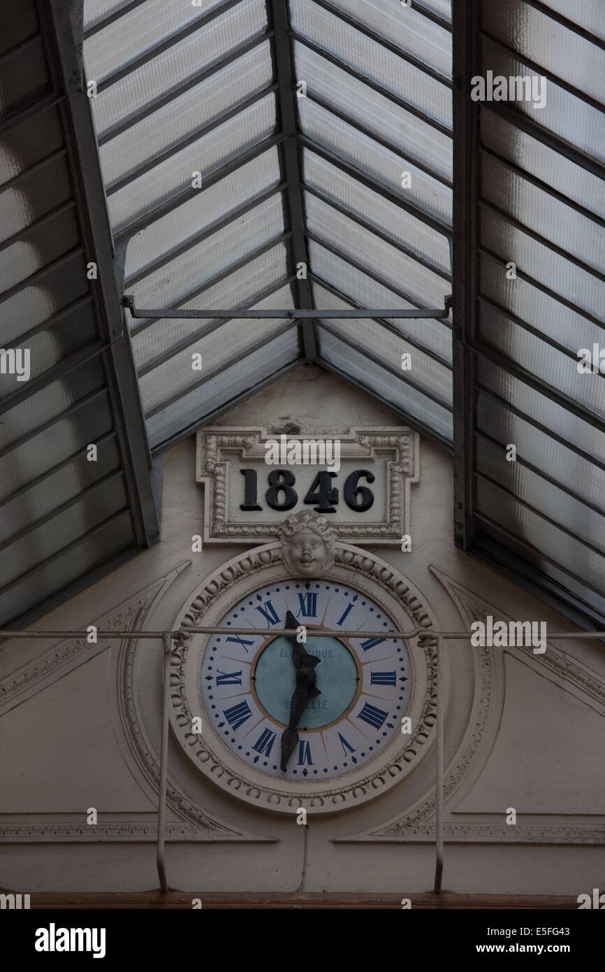 Passage jouffroy 19th century hi-res stock photography and images - Alamy