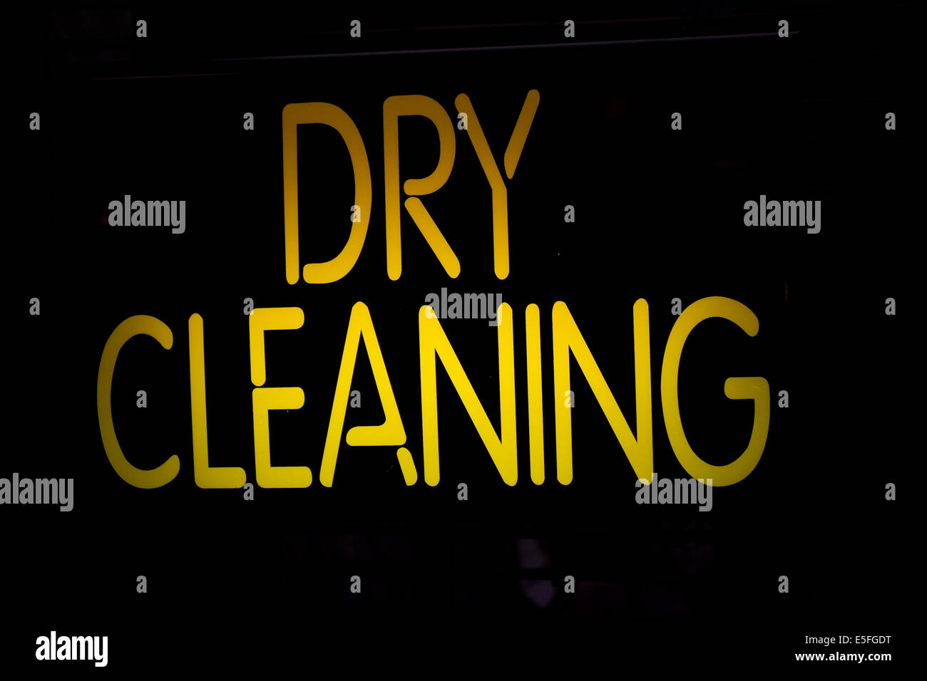 Dry cleaning sign hi-res stock photography and images - Alamy
