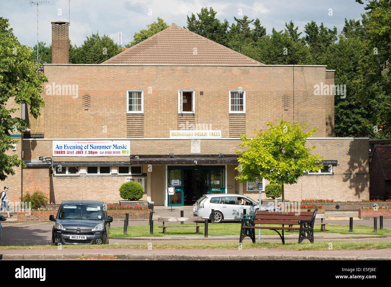 Harpenden hi-res stock photography and images - Alamy
