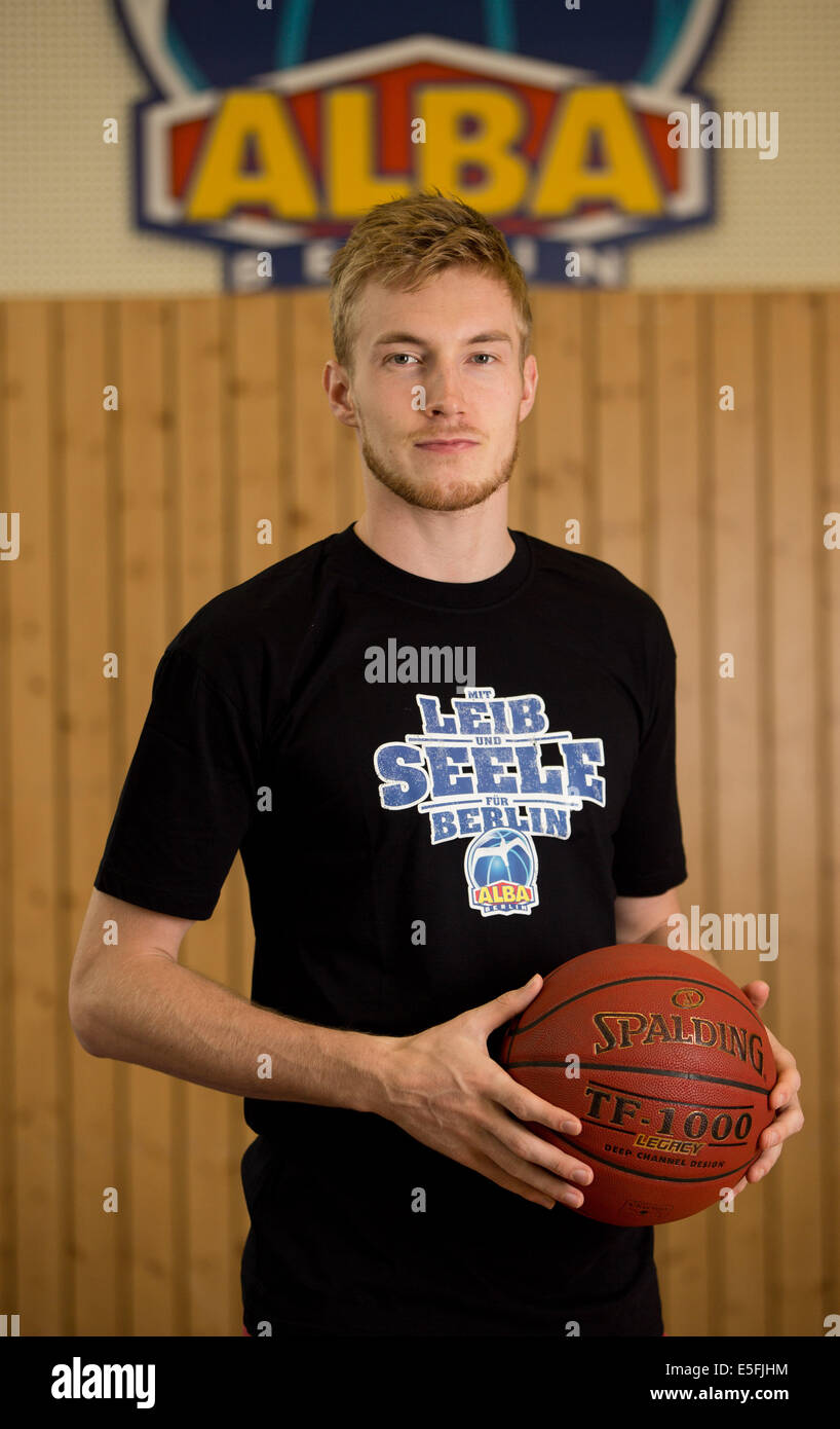 Niels giffey hi-res stock photography and images - Alamy