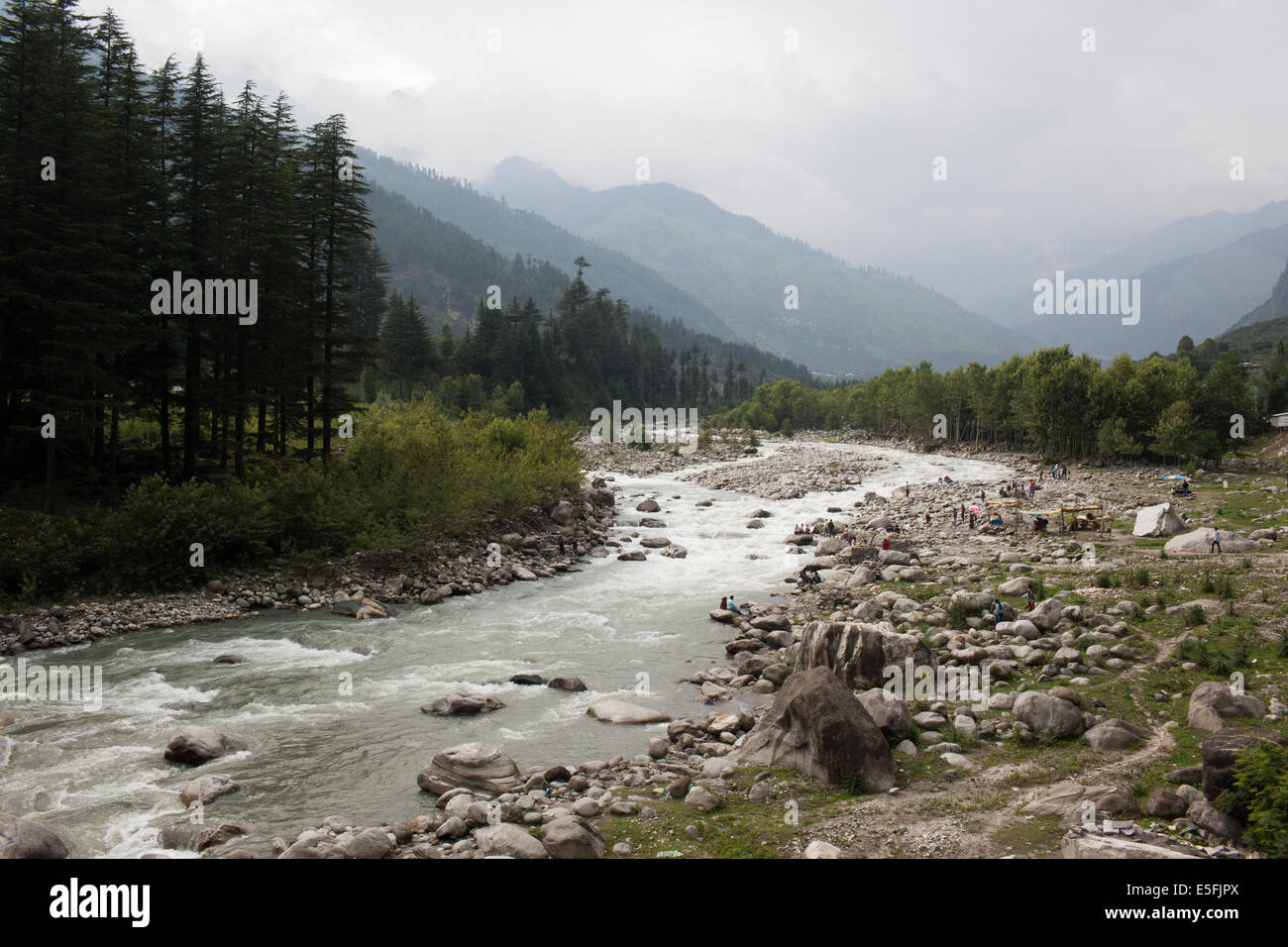 Manali in Himachal Pradesh Stock Photo - Alamy