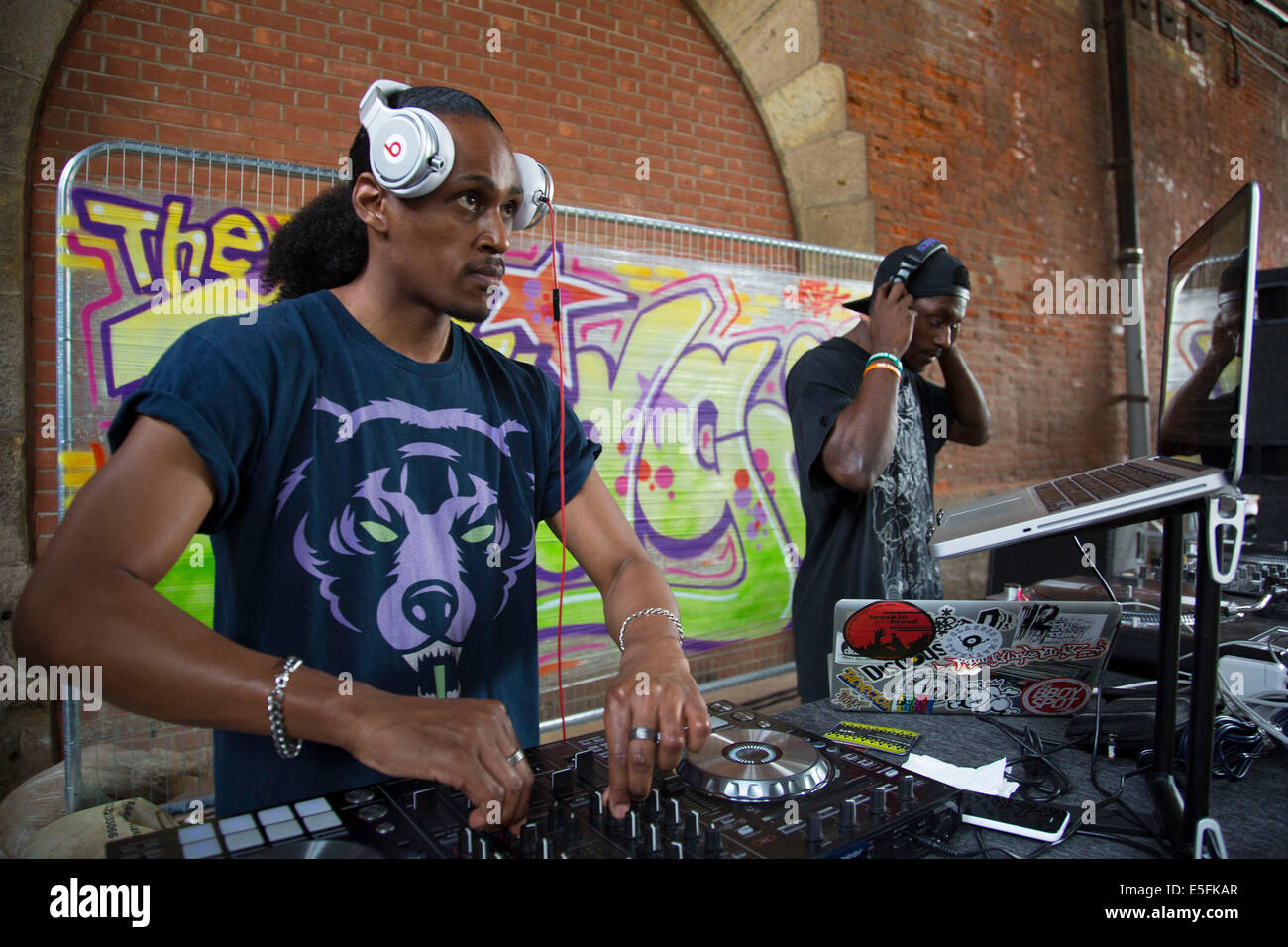 Dj3d hi-res stock photography and images - Alamy