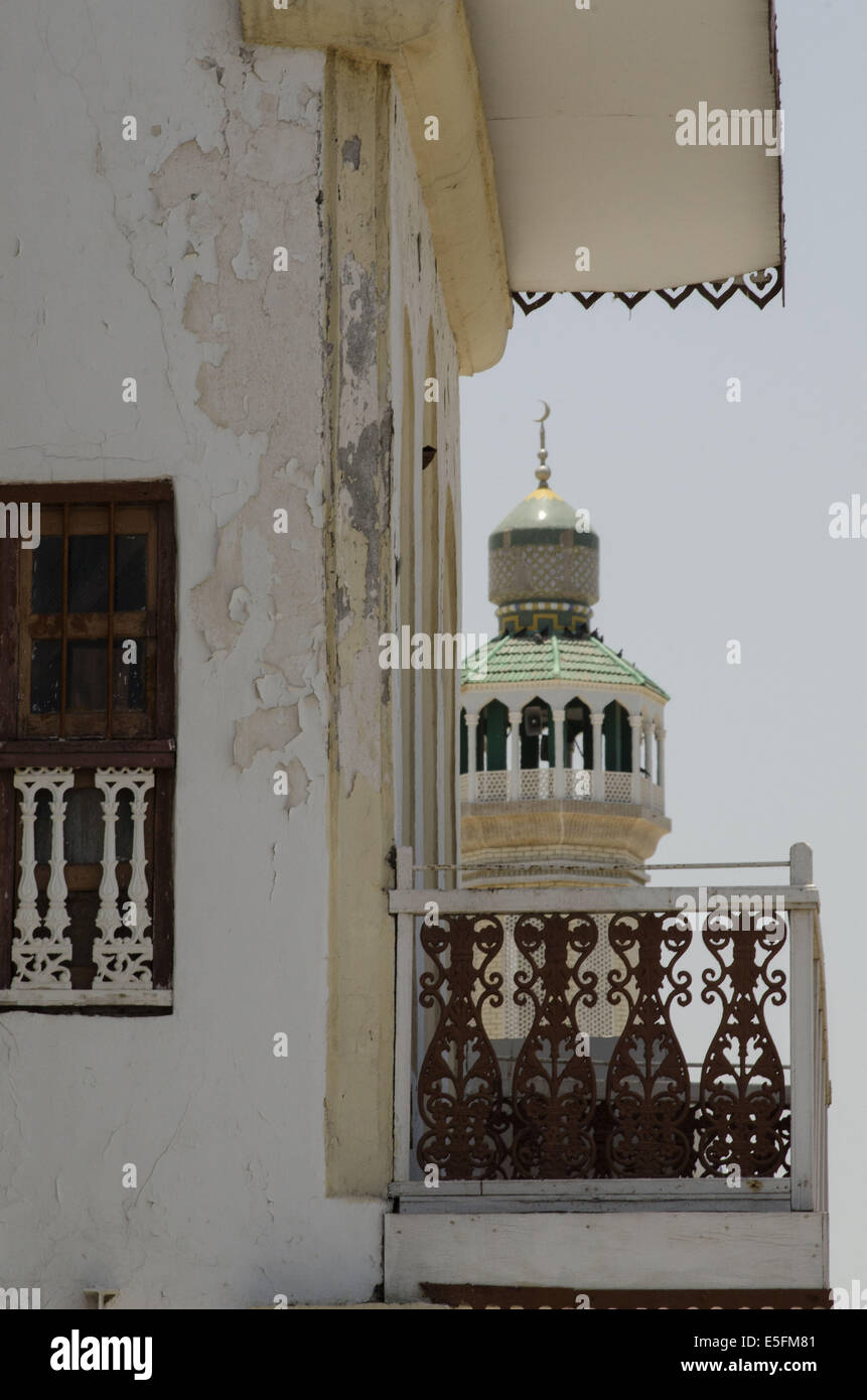Muscat, Oman. 11th July, 2014. Mosque mineret Muttrah Souk in downtown ...