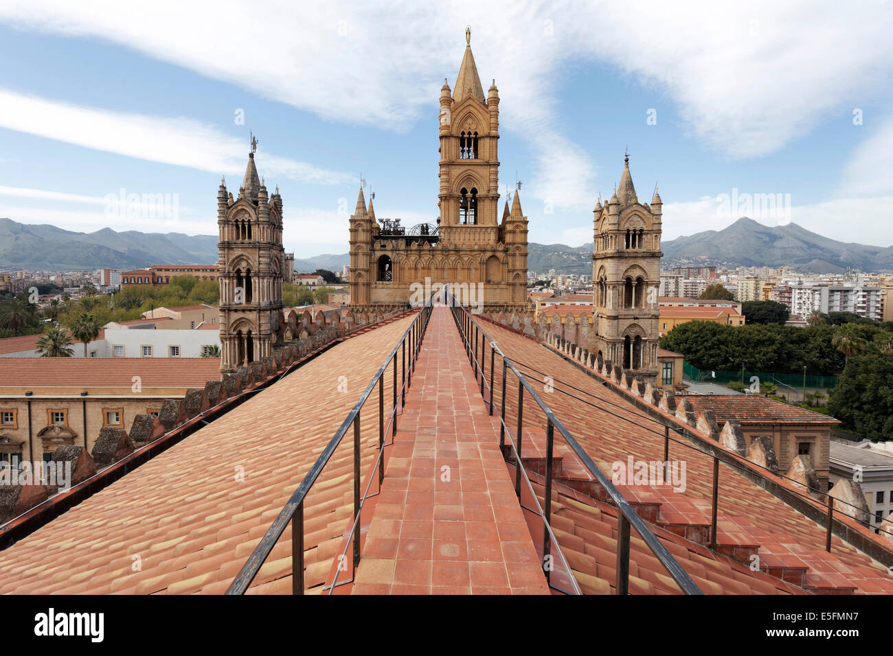 Palermo view sicily hi-res stock photography and images - Alamy