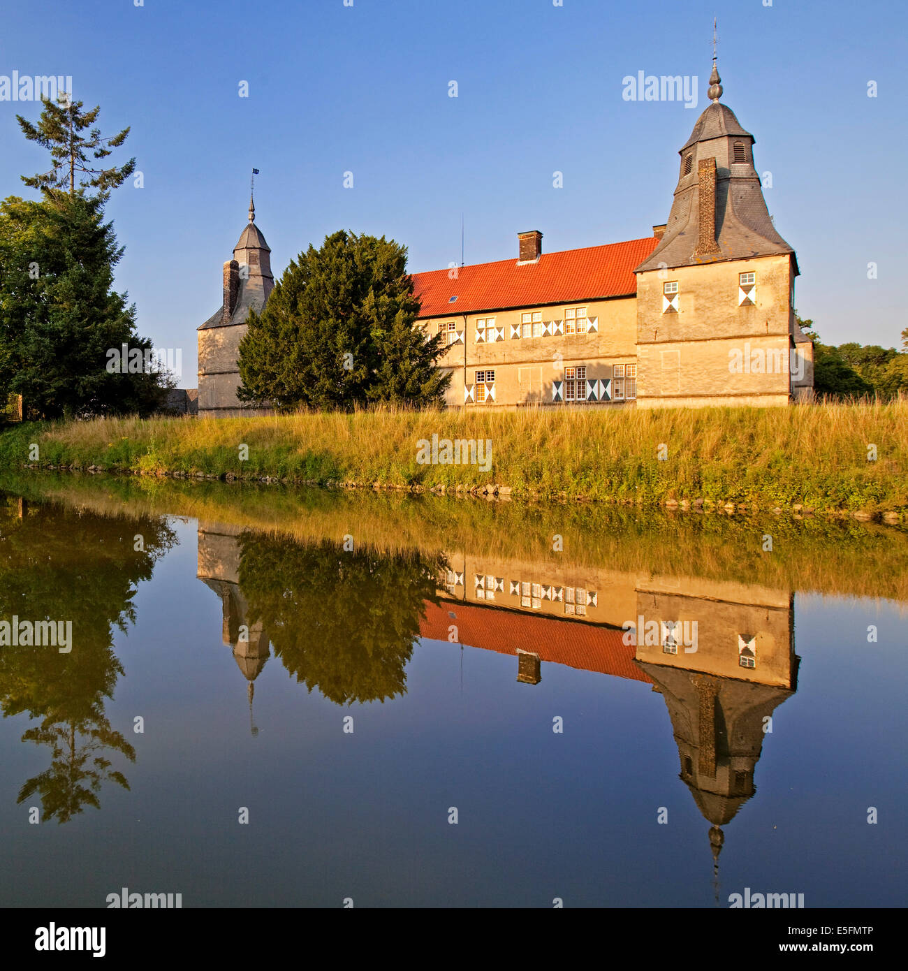 Schloss Westerwinkel, moated castle, Ascheberg, Münsterland, North ...