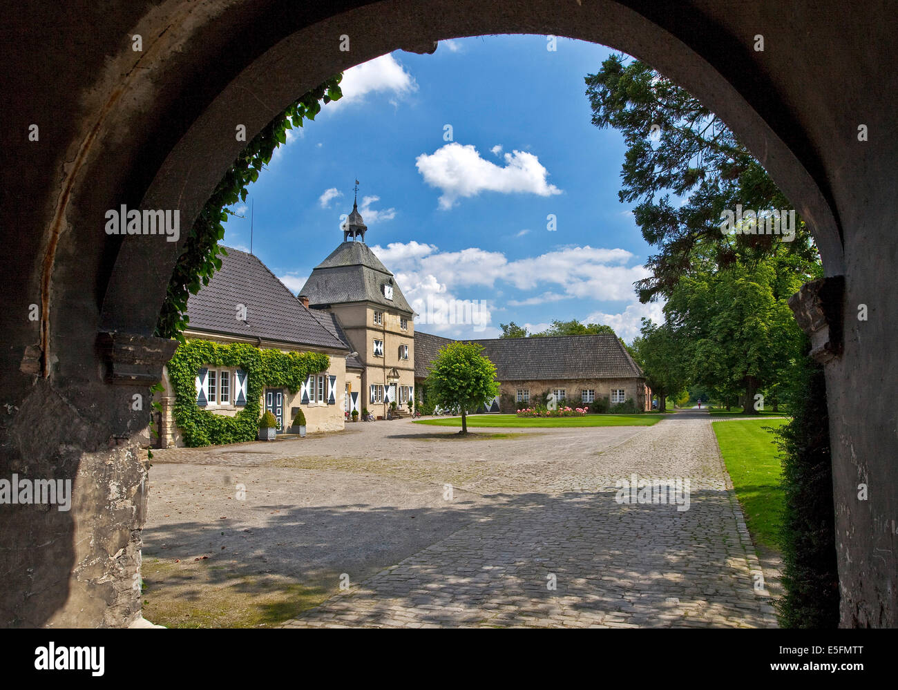 Schloss Westerwinkel, moated castle, Ascheberg, Münsterland, North ...
