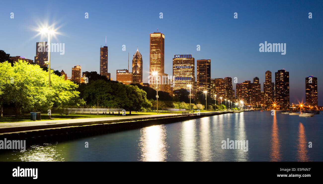 The Chicago skyline just after sunset on a hot summer's day in Illinois ...