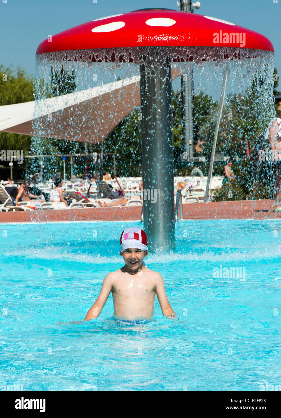 Water for kids hi-res stock photography and images - Alamy