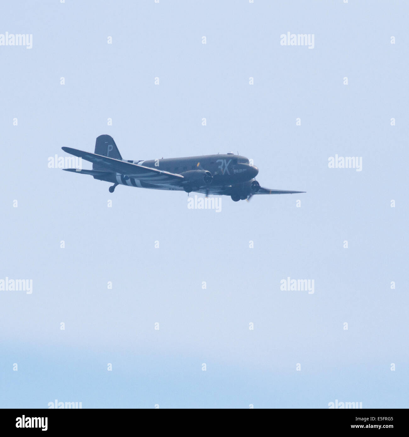 Dakota aircraft hi-res stock photography and images - Alamy